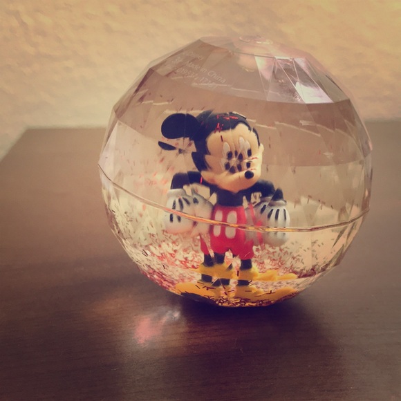Walt Disney | Accessories | Authentic Mickey Mouse Crystal Seeing Ball ...